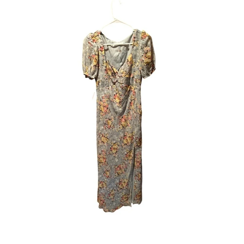 Astr | Dresses | Astr The Label Sweetheart Neck Floral Twist Bust Maxi ...